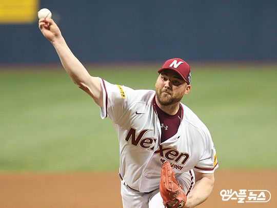 [엠스플 Inside] 'ERA 16.71' 오설리반, 결국 불펜 강등