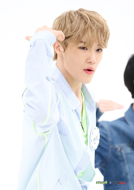 [M+포토] '주간아이돌' CIX 현석, '널 생각해'