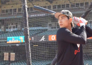 주루사·실책은 잊으시오...이정후 2G 연속 3출루 활약, SF 연장전 끝내기 승리 '3연승' [춘추 MLB]